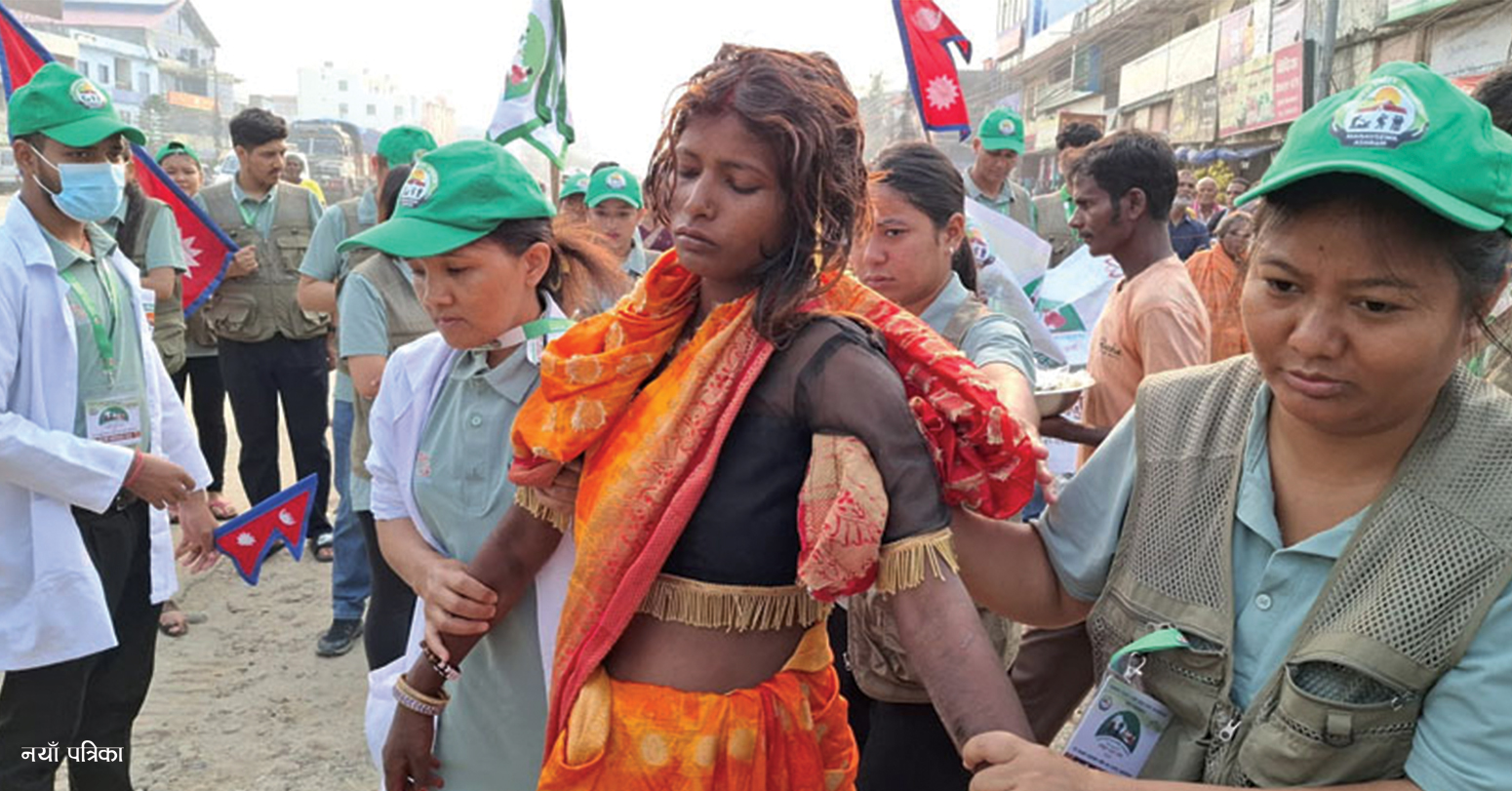 लहानबाट एक महिलासहित ६ जना बेवारिसेको उद्धार(फोटोफिचर)